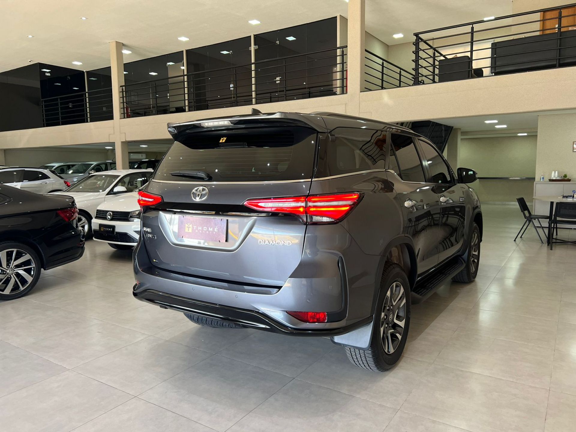 Hilux SW4 Diamond 2022 - Thomé Motors